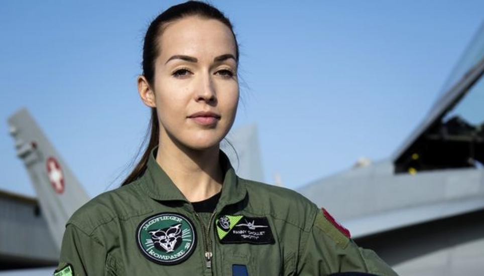 Frauen an die Spitze der Armee | Schaffhauser Nachrichten